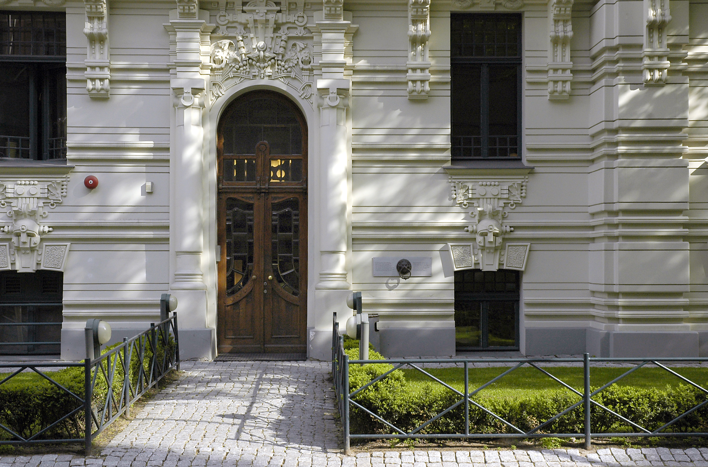 EMBA Brochure | Stockholm School of Economics in Riga