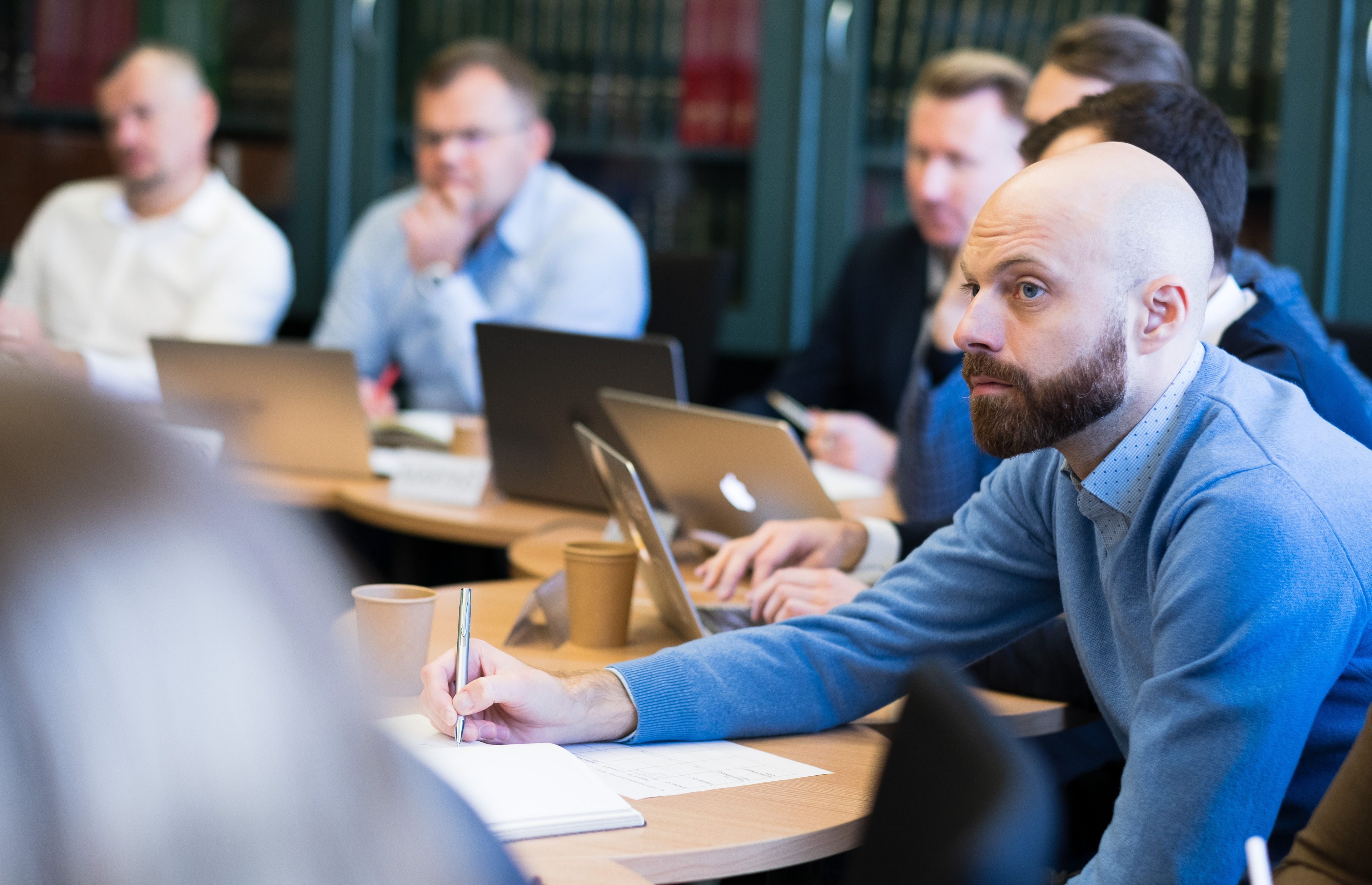 Class Profile: Who attends the Executive MBA programme? | Stockholm ...