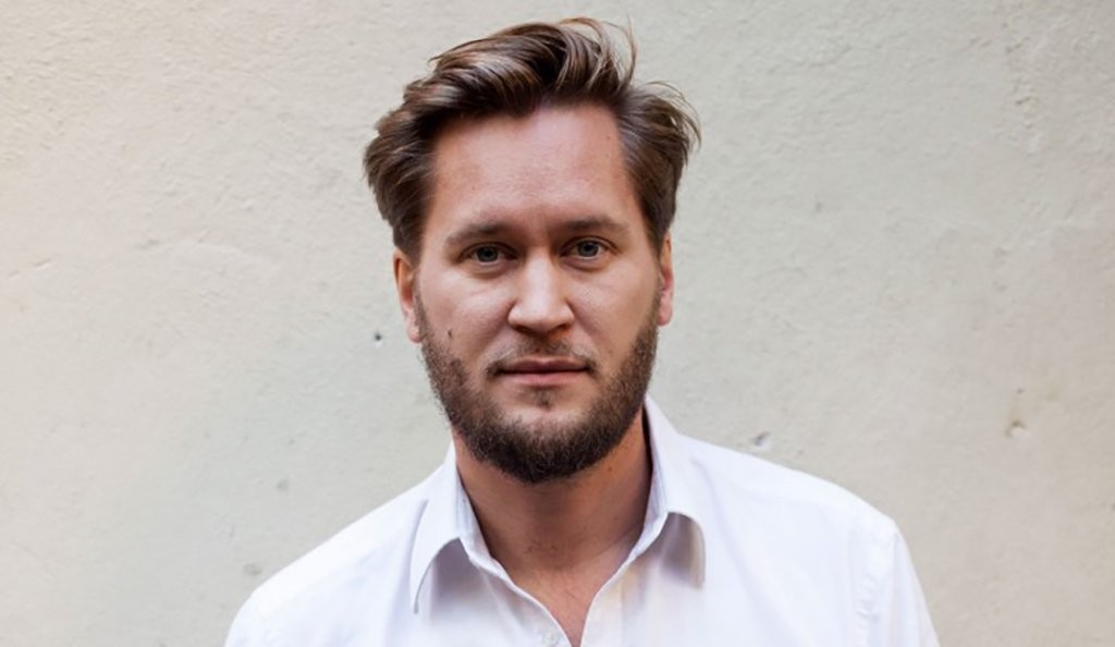 Alumni Discussion Club with Erik Modig: How to Boost Marketing ...